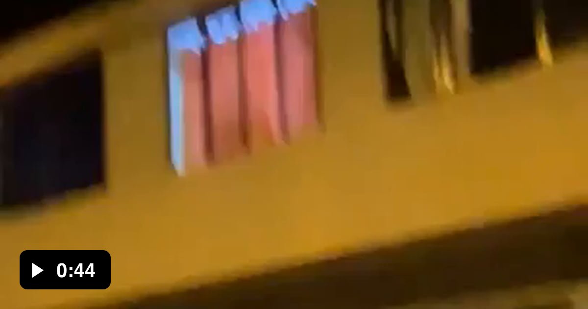 Mariachi Serenade gone wrong - 9GAG