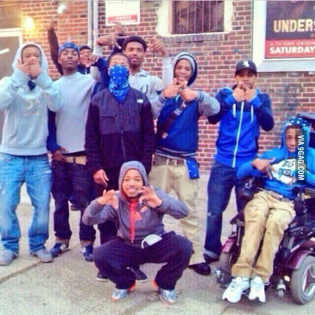 There's only one real Crip I'm this picture... - 9GAG