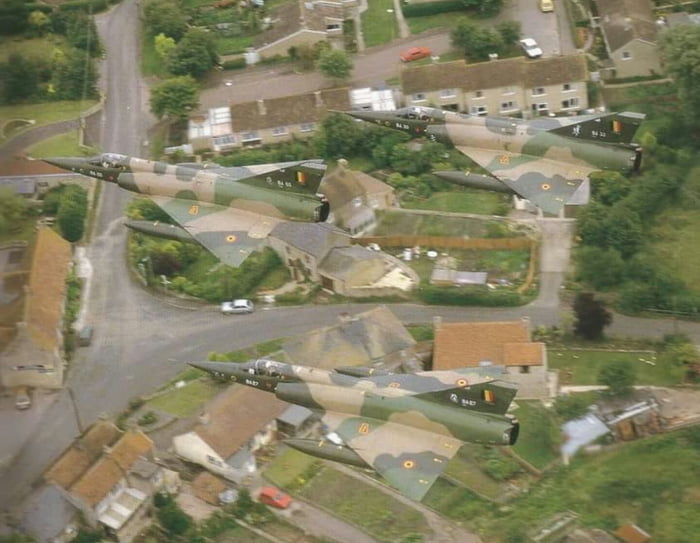 Camo in Action. Can you spot all 4 planes? - 9GAG