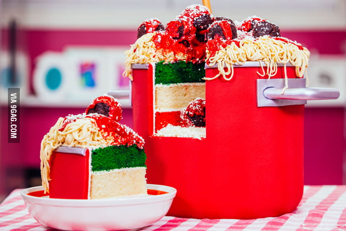 Spaghetti & Meatballs Cake - 9GAG