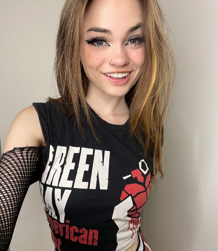 Do you like emo girls ? - 9GAG