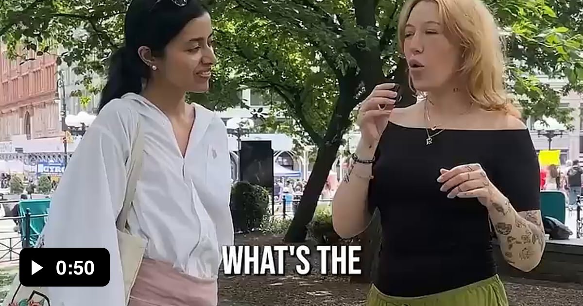 Women be like - 9GAG