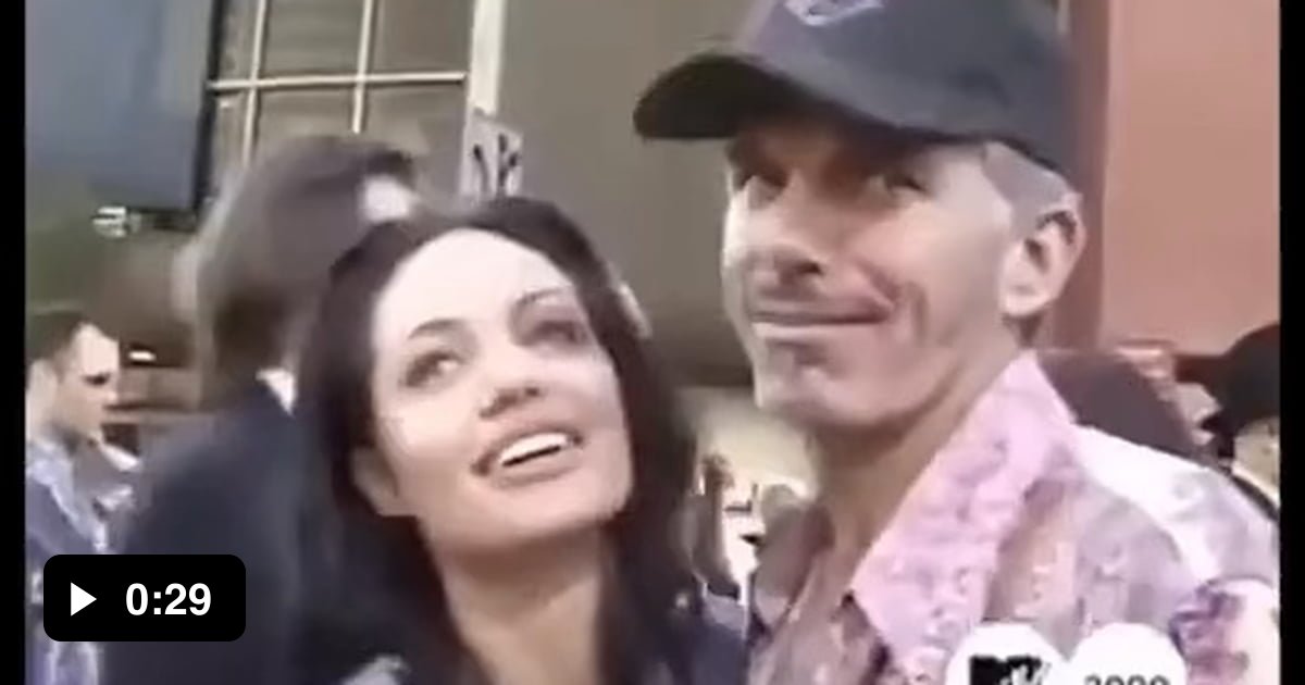 She must be on something - 9GAG