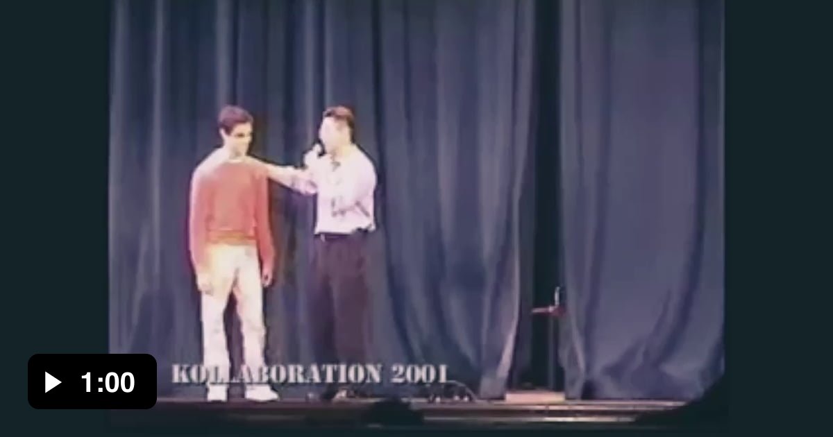 Insane robot dance!! 🤖 - 9GAG