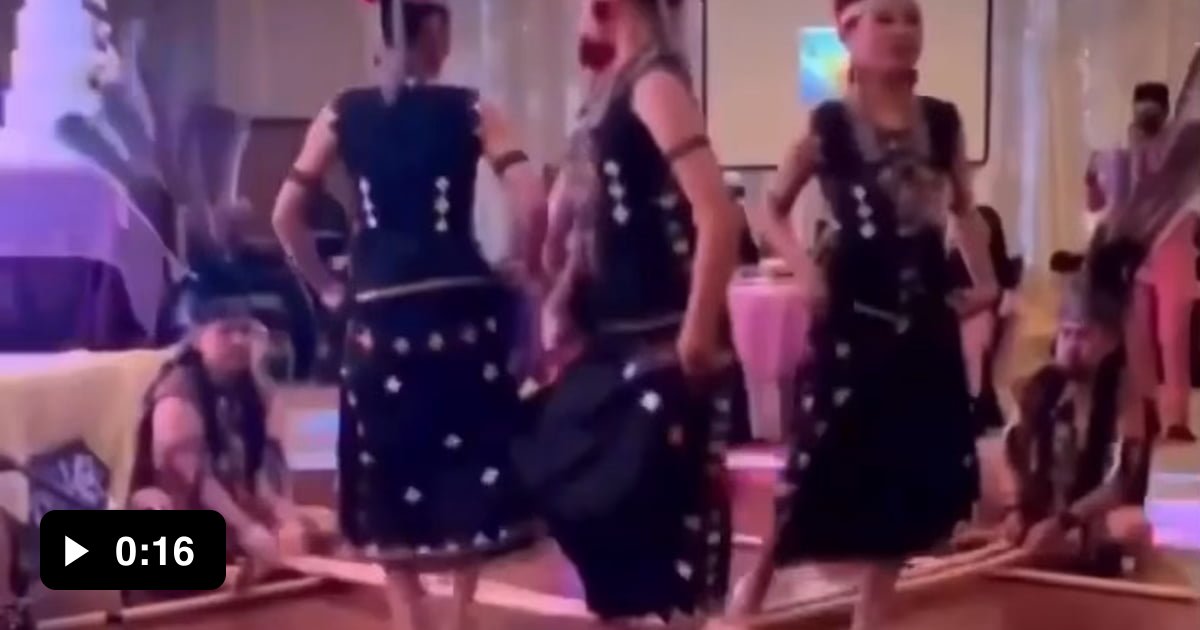 This beautiful traditional complicated dance - 9GAG