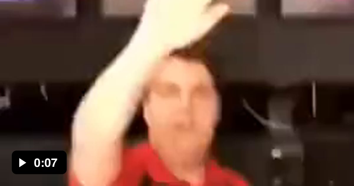 The moment society realized you can just right click save as - 9GAG