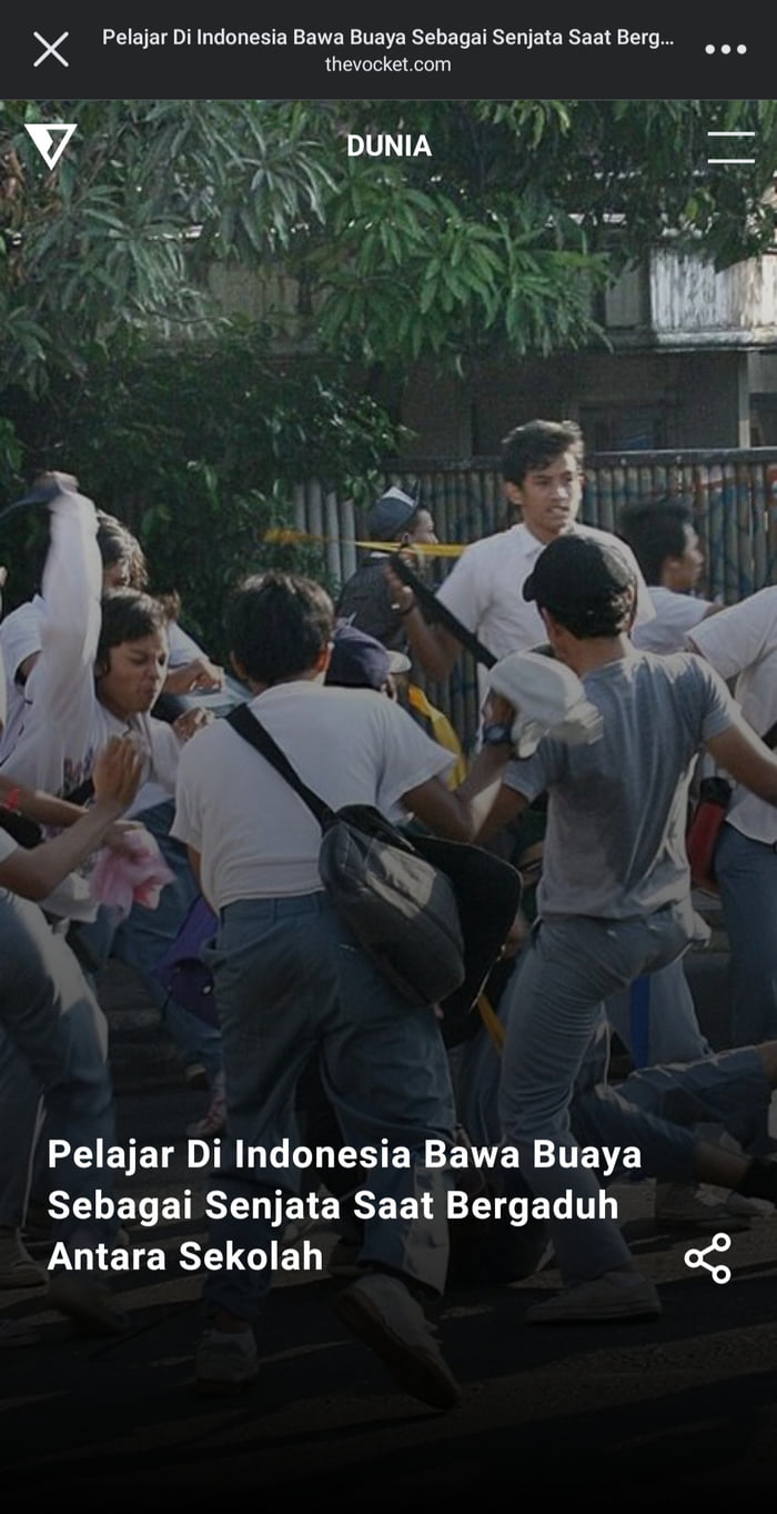 Ayuh, gigit pantat dia mas jokol !! - 9GAG