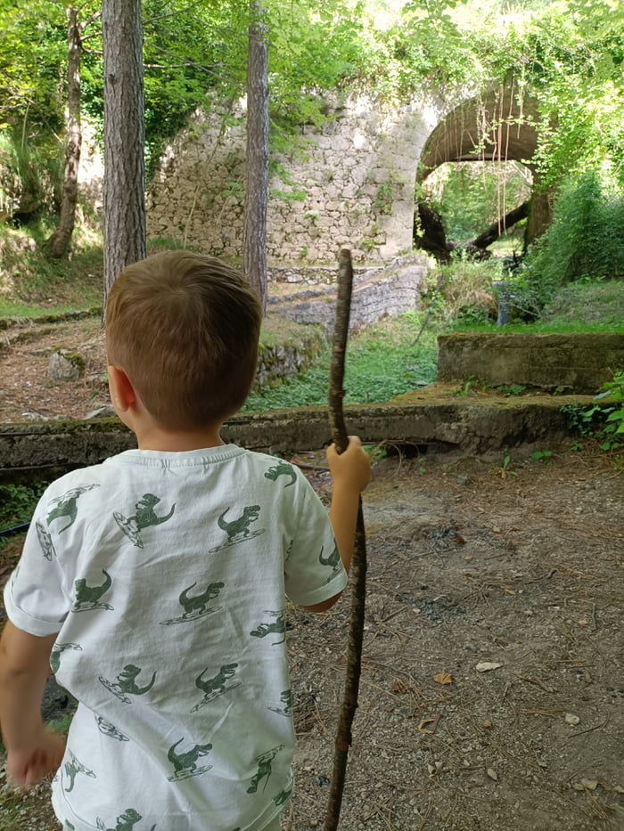 Finally a good looking stick! - 9GAG