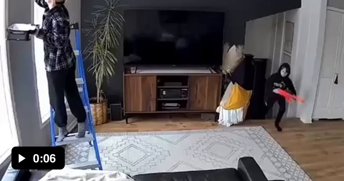 That screech tho - 9GAG