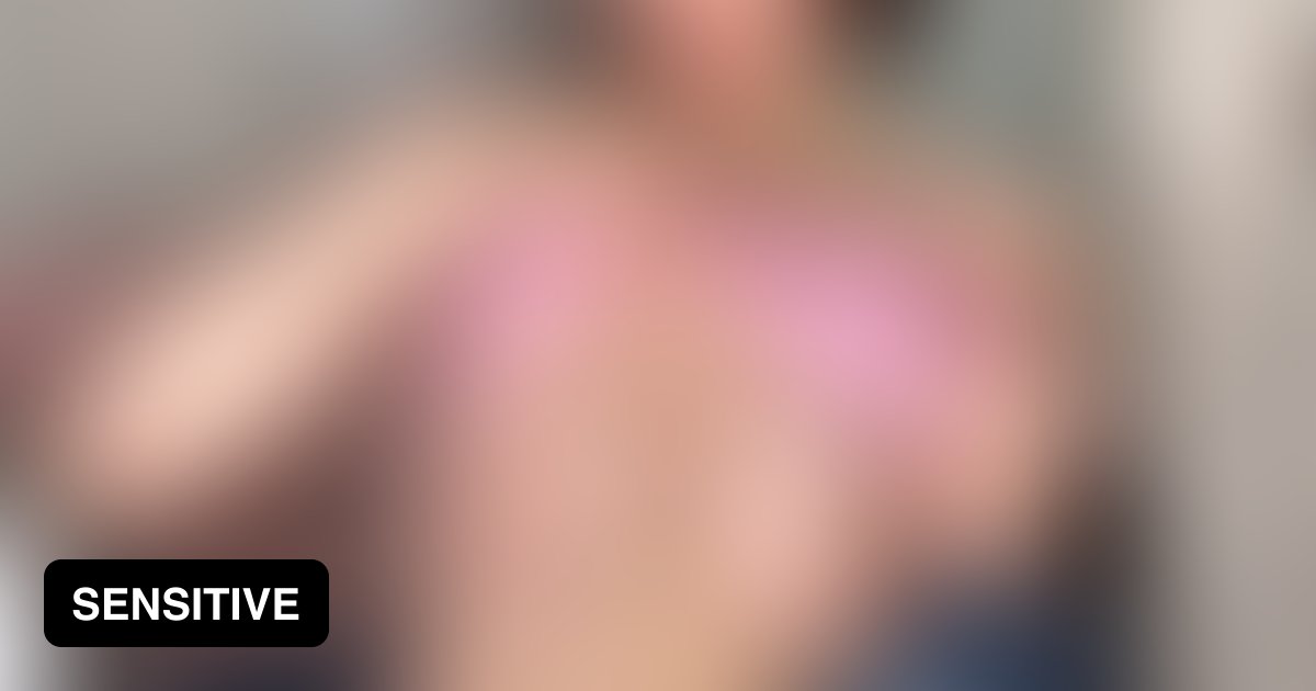 Every day is titty day #1495 - 9GAG