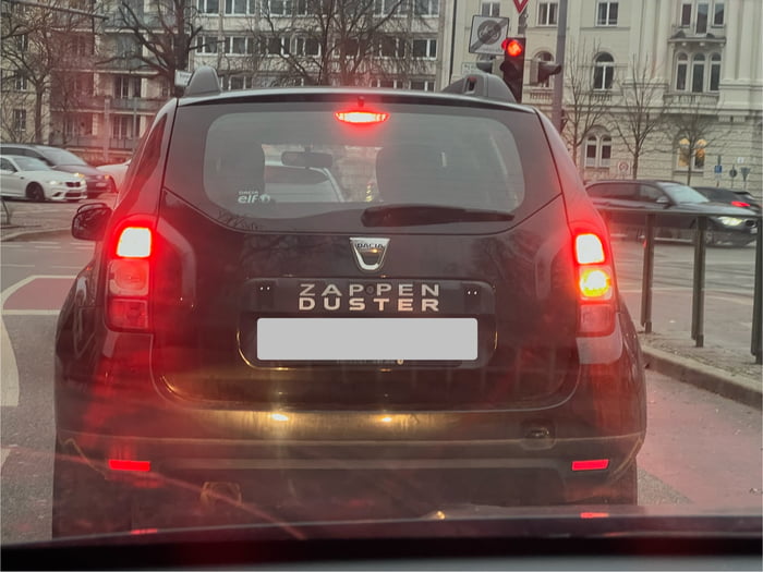 Zappen Duster - 9GAG