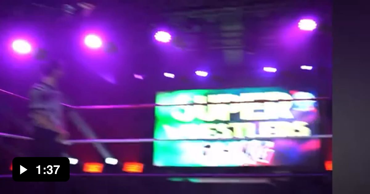 Grunge themed indie wrestler Steven Flowe’s entrance music is Even Flow ...