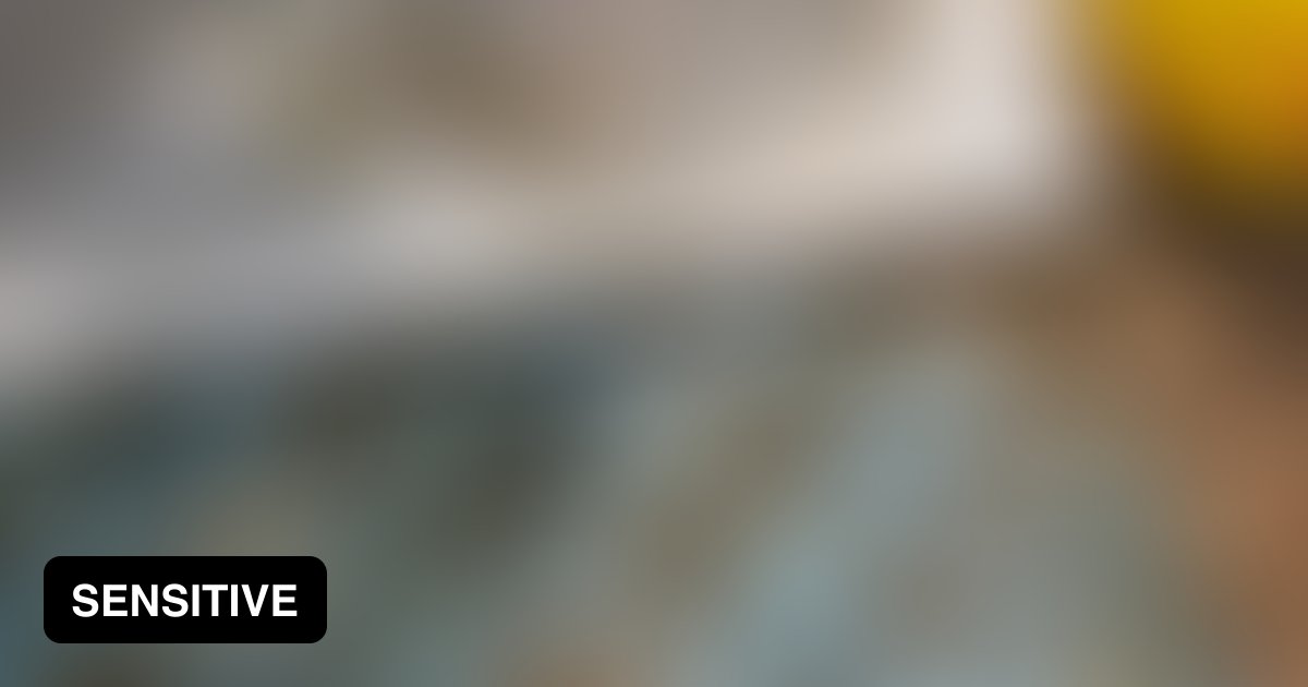 When a bunny gets super comfortable, they fall over dead. - 9GAG