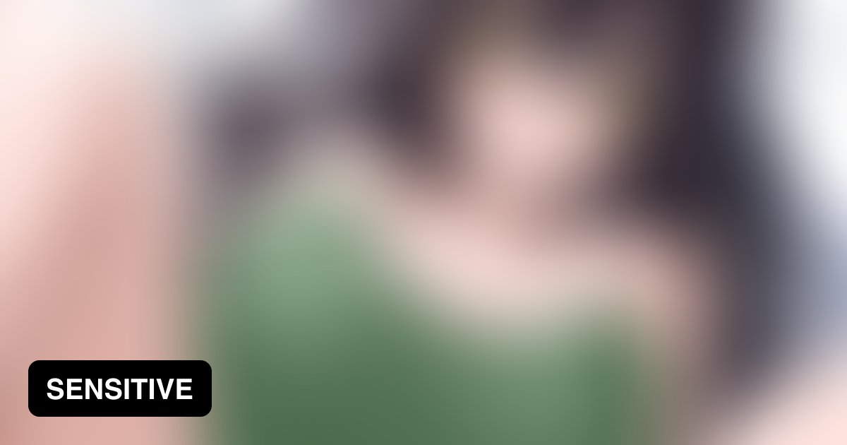 Who wants to see her strip? (EkaFox) - 9GAG