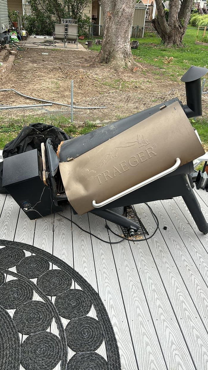 Tree fell on the Traeger. Treeger. - 9GAG