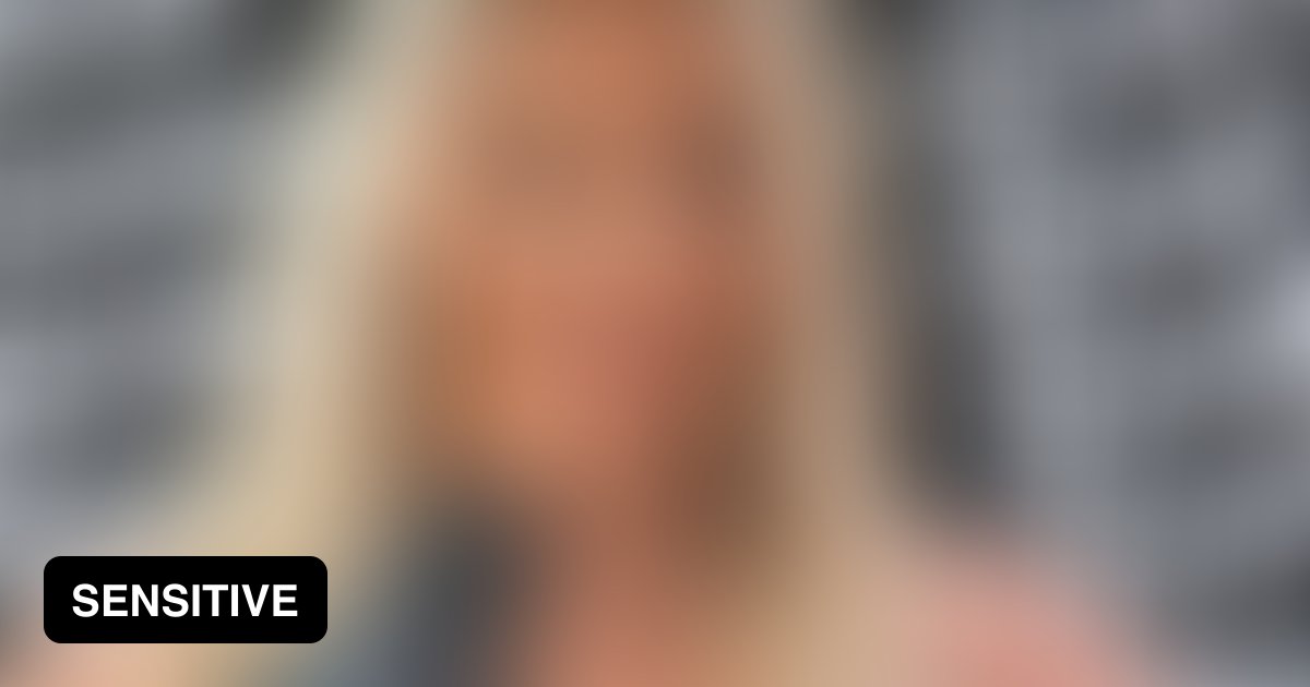 Saw this blonde OF girl on the whatever podcast, any captain knows her name? - 9GAG