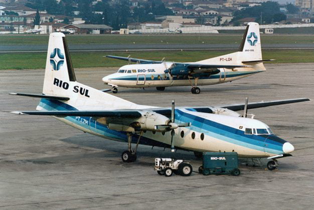 What´s the difference between a fairchild and a fokker? The fokker is ...