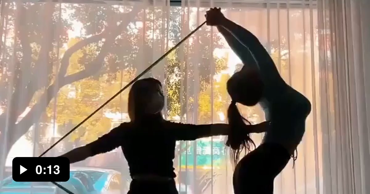 Yoga instructor stretching her student - 9GAG