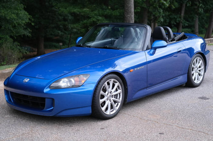 Blue Honda S2000 (AP2) - 9GAG