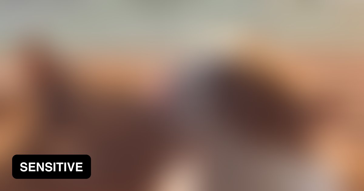 Pussies licking - 9GAG