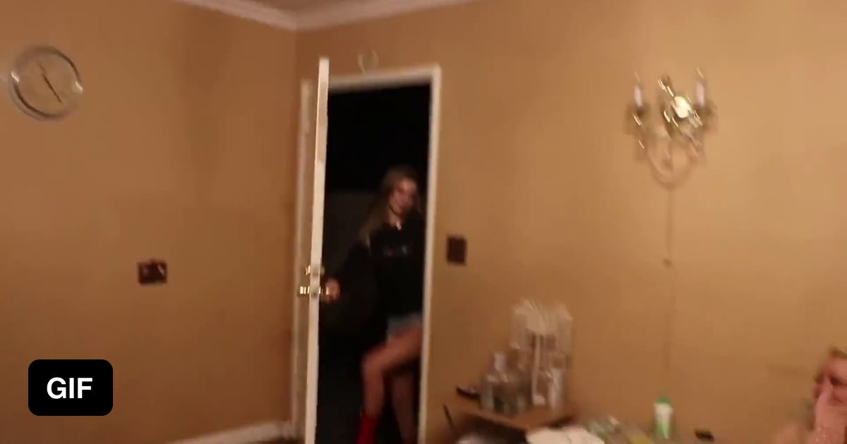 Husband gets a birthday surprise - 9GAG