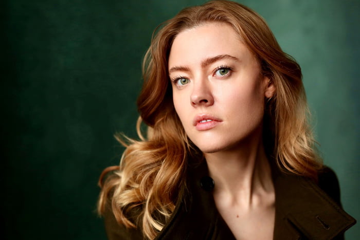 Jennifer English - 9GAG