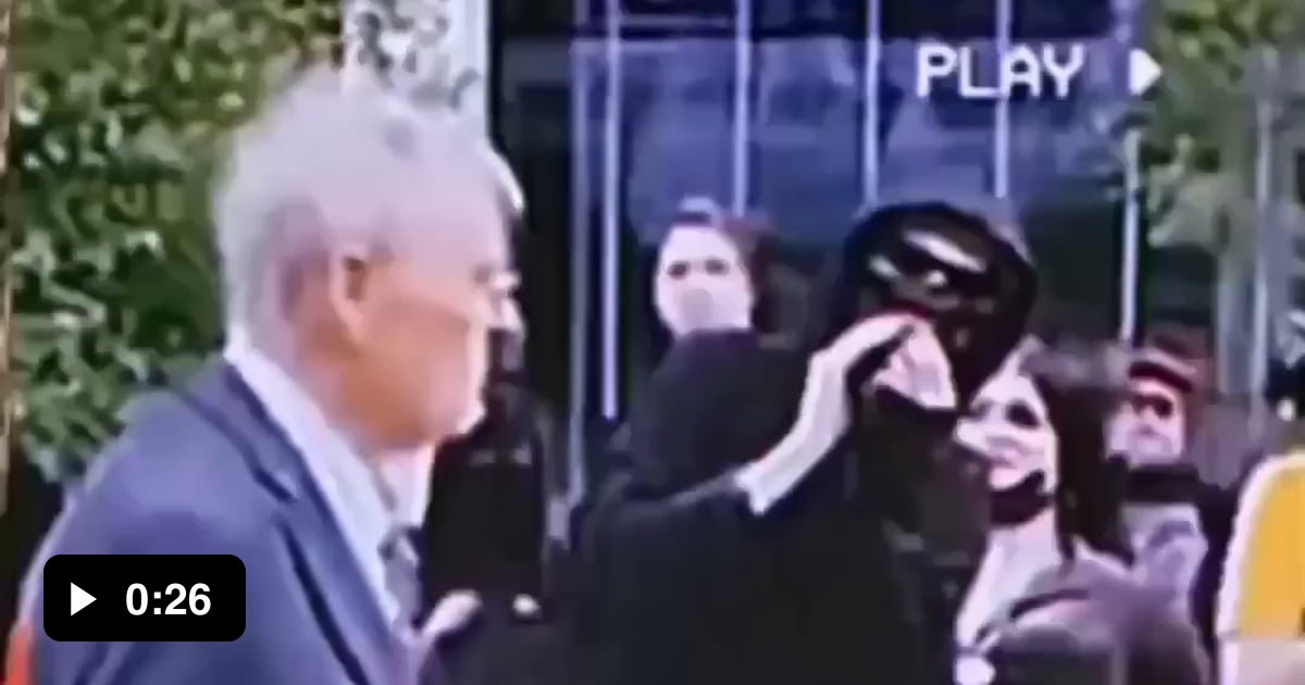 Useless fight - 9GAG