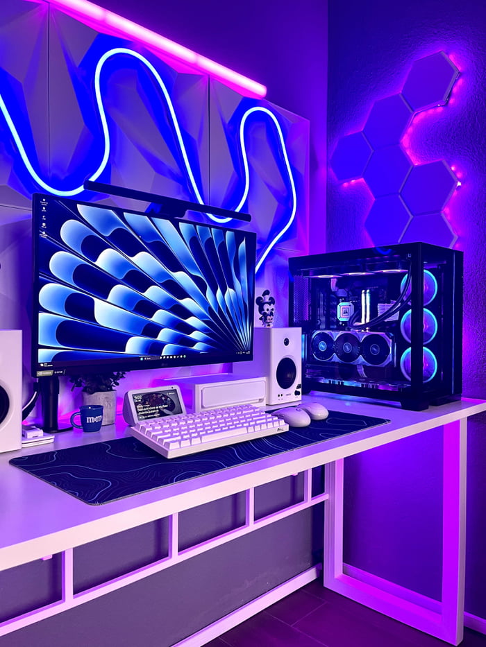 WFH and gaming setup - 9GAG