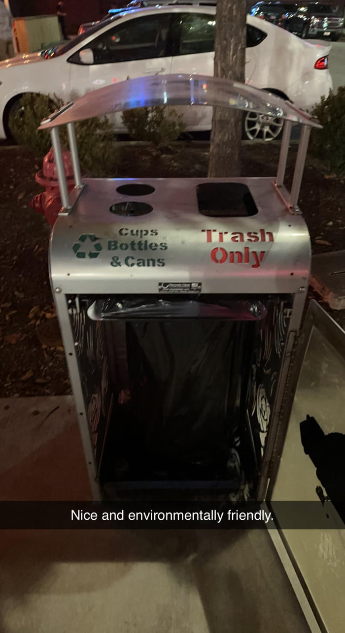 Rosemont, Illinois everyone. Where recycling is the same as waste disposal. - 9GAG