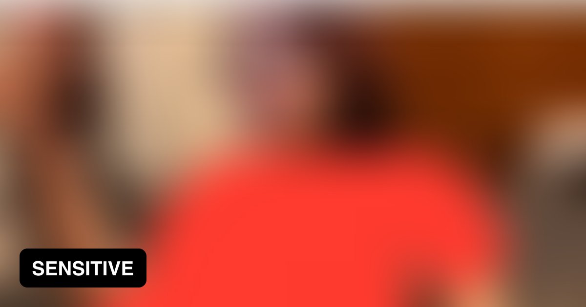 Capt, need her name... sauce pict in comment - 9GAG