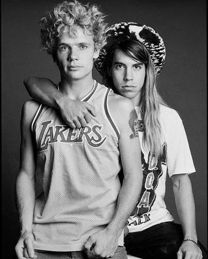 Anthony Kiedis and Flea 1986 - 9GAG