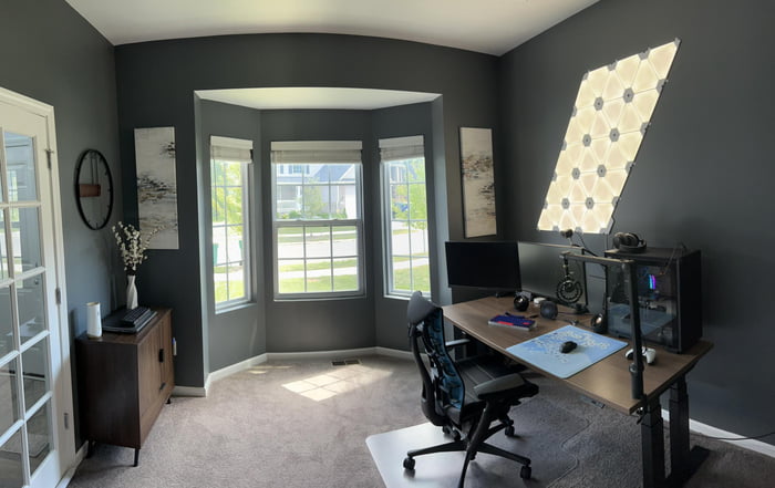 WFH / Gaming Setup - 9GAG