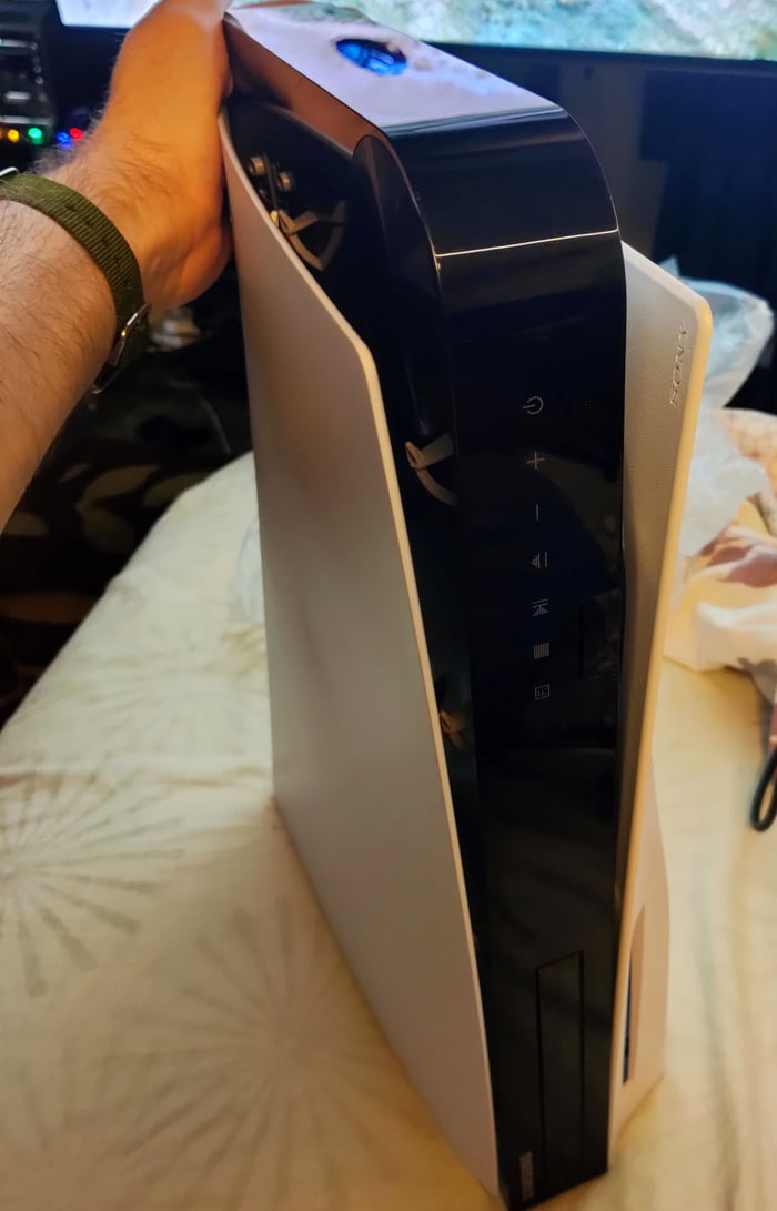 PS5 from Wish - 9GAG