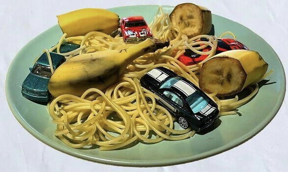 Spaghetti CARbanana. - 9GAG