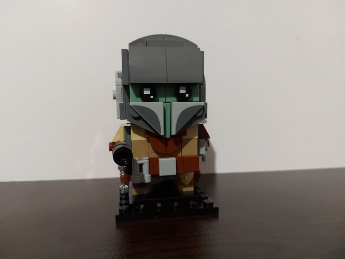 The MAN: Alternative build of 75317 The Mandalorian & the Child - 9GAG