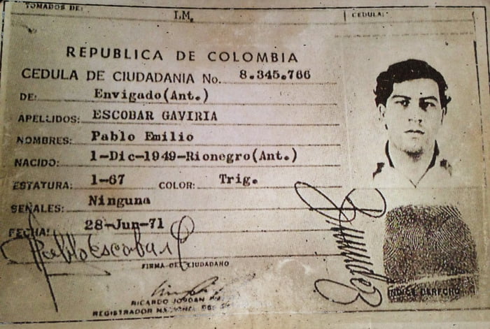 The person ID card of Pablo Escobar with his fingerprint and signature ...