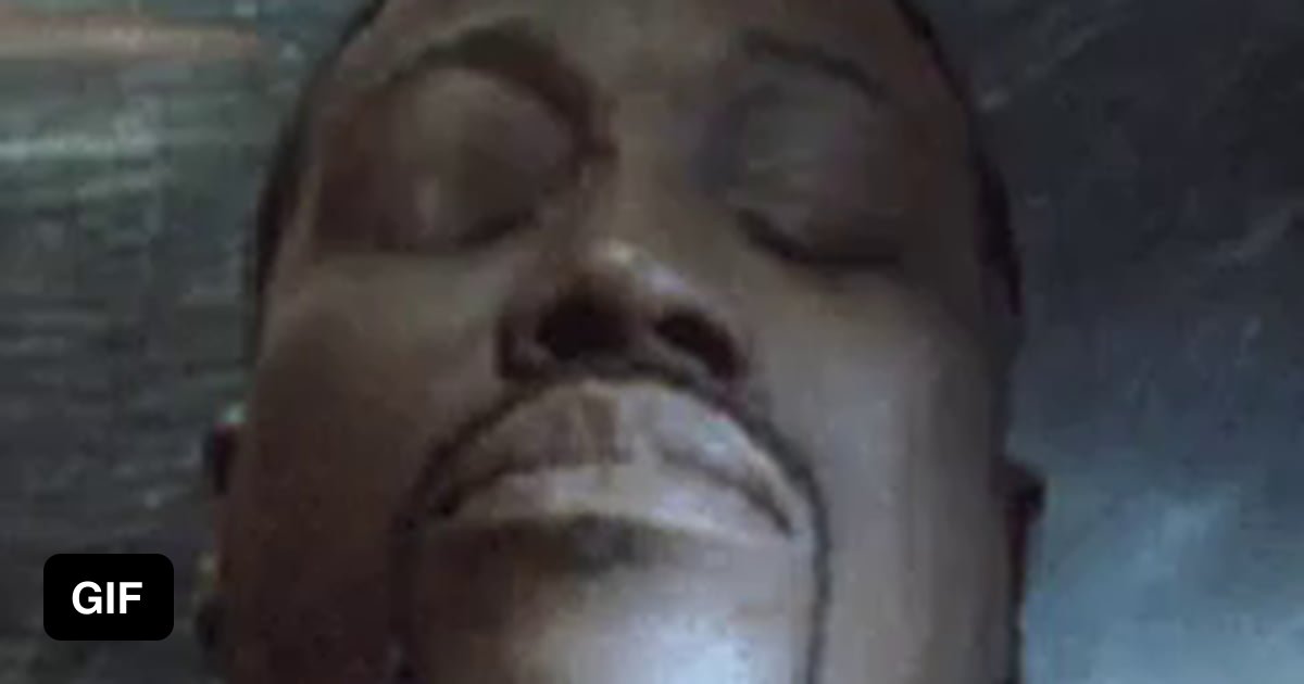 In Blade:Trinity, Wesley Snipes had dificulties with the production ...