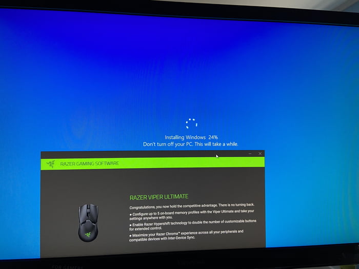 Is it normal for the razer driver to pop up durring windows install? - 9GAG