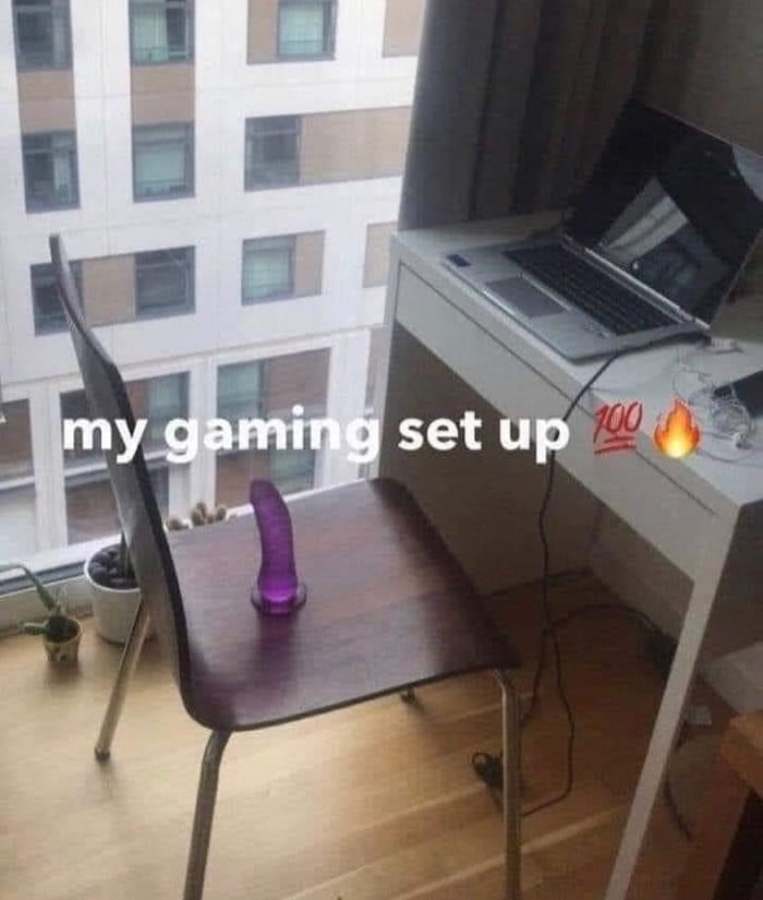 OP’s gaming setup! ... oh wait.. - 9GAG