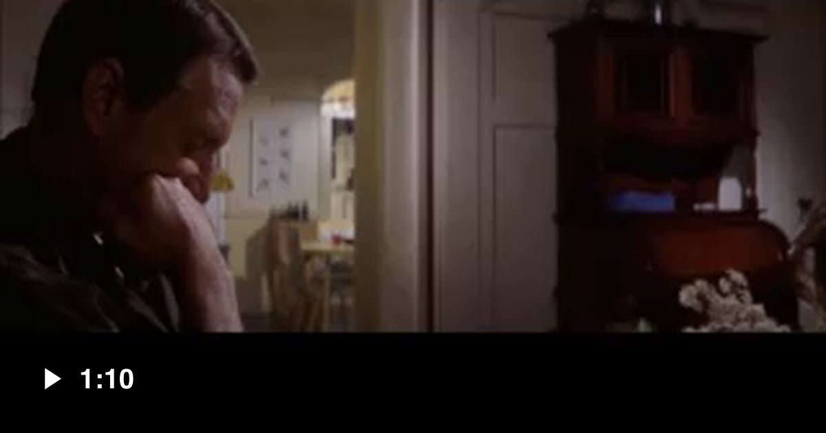 Father and Son scene from "Jaws". - 9GAG
