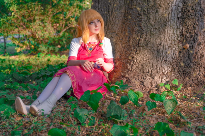 Skyward Sword Zelda cosplay by Serinide - 9GAG