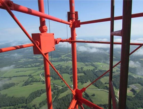 Working on a 600 meters tall guyed tv tower, here are some views. - 9GAG