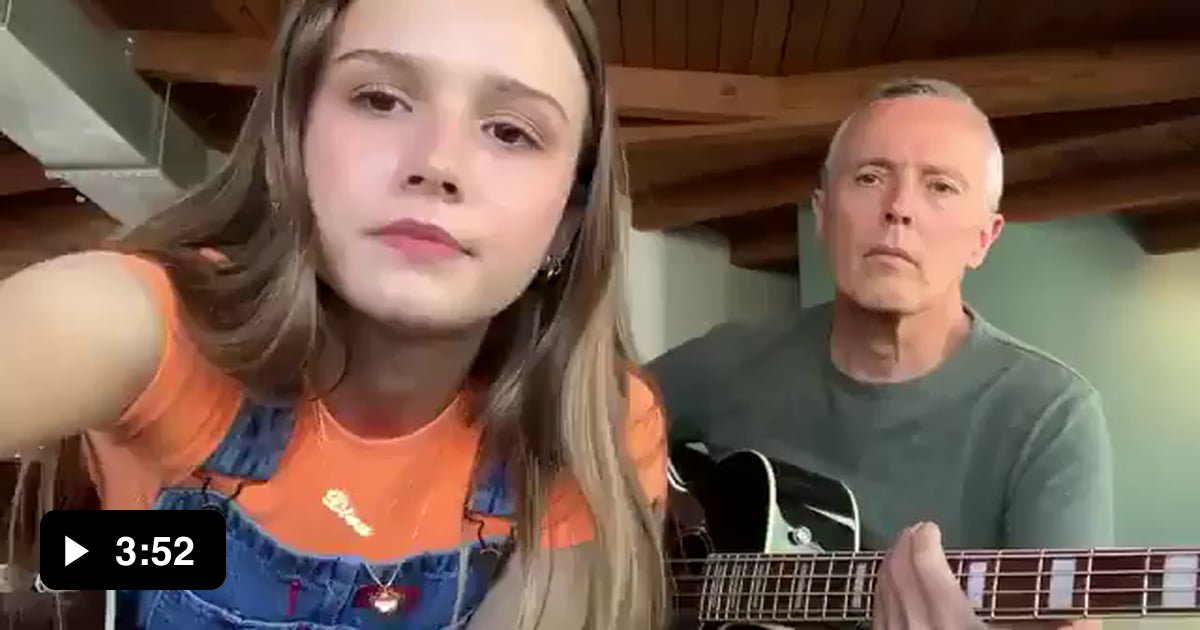 Curt Smith of Tears for Fears and his daughter, Diva, perform "Mad World" - 9GAG