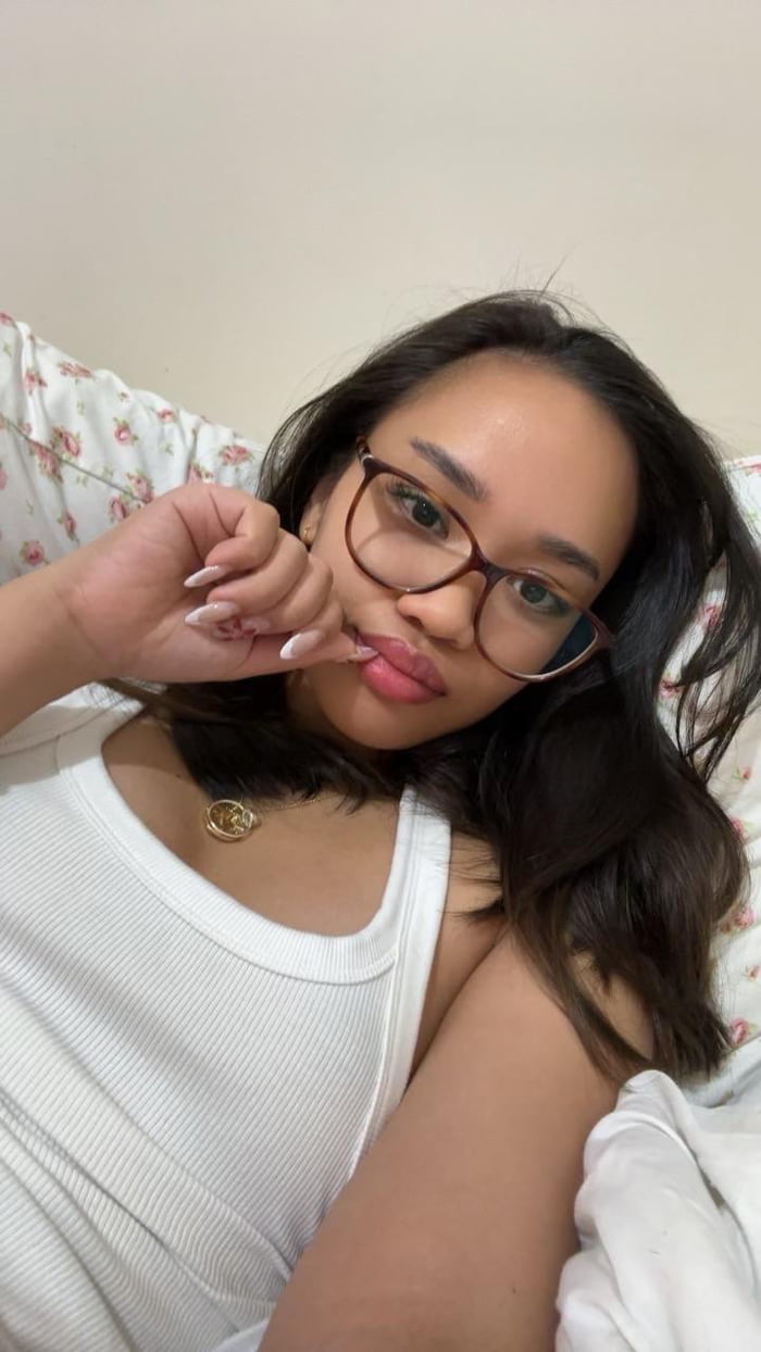 Neighbor or roommate? - 9GAG