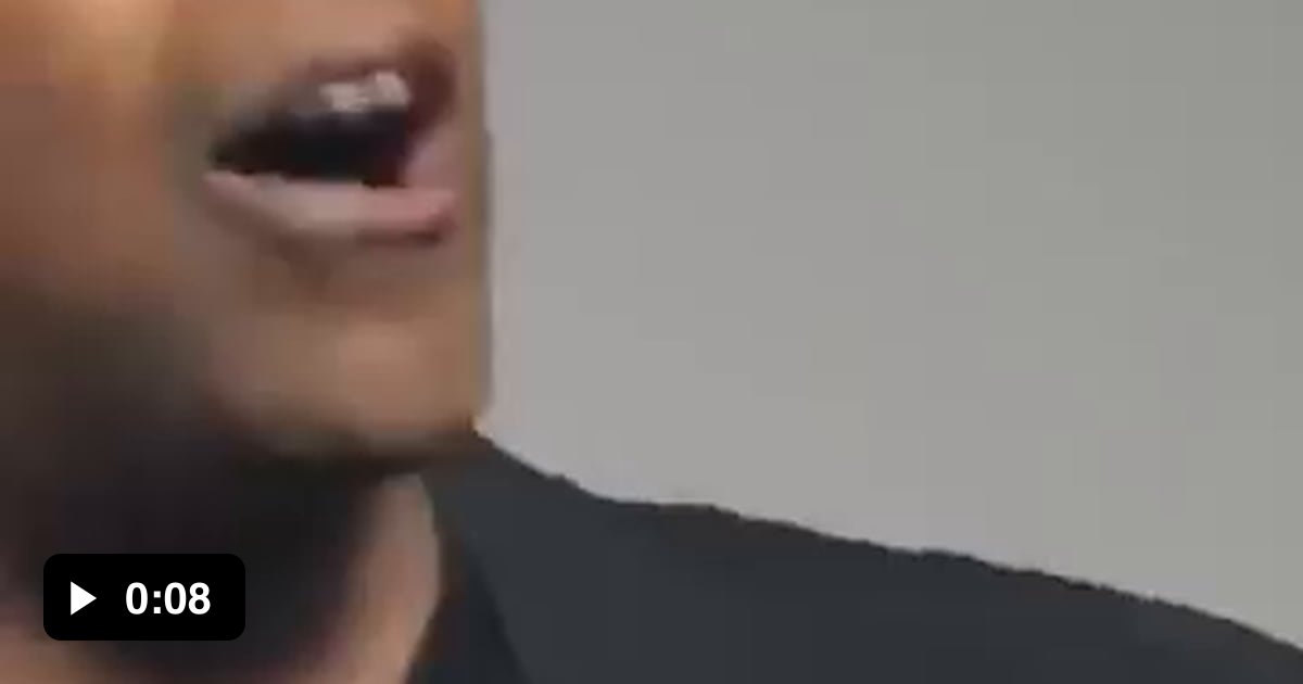 The way he moves his lips is ridiculous - 9GAG