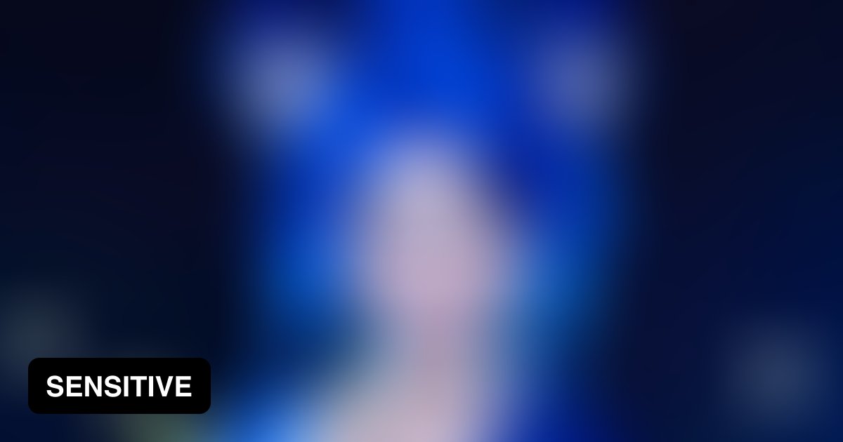 Fesh6 cosplay as sonic 🤤 - 9GAG