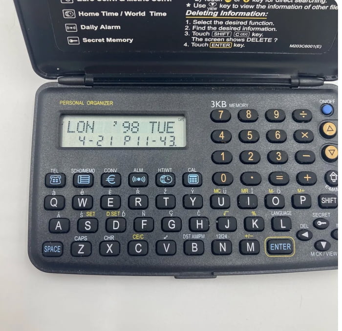 An electronic organizer from the 90s. Did you have one? - 9GAG
