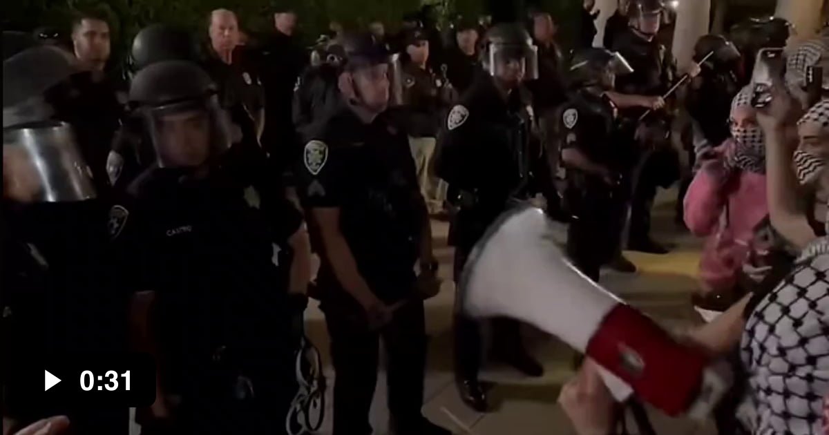 Trigger/volume warning - 9GAG