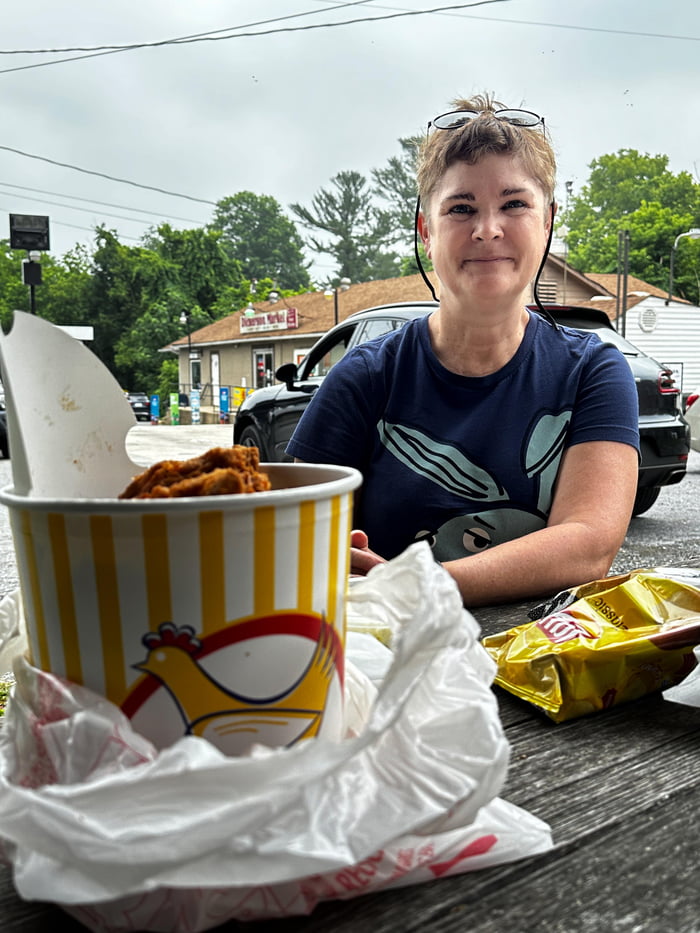 This lady has made me smile for over 40 years! - 9GAG