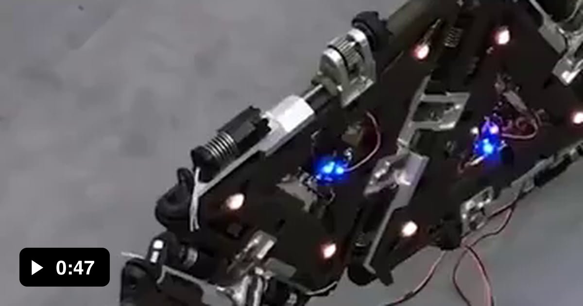 A team of researchers at EPFL's Reconfigurable Robotics Lab developed an origami-like robot that ...